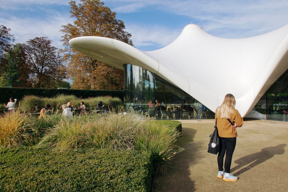“Art for All, Open to Everyone.” Meet London’s Serpentine Galleries