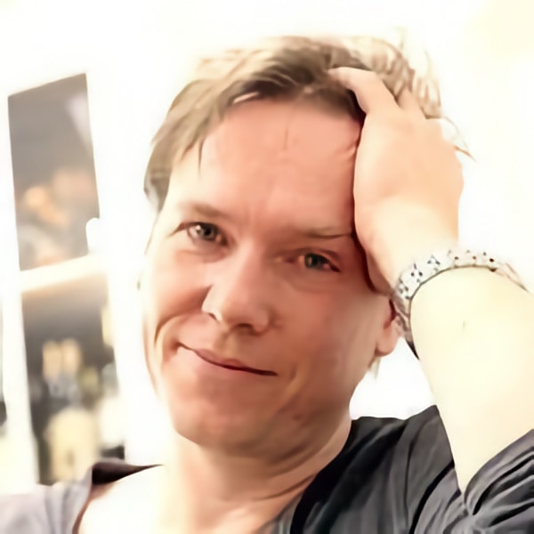 Sebastian Weidner · DLD Speaker